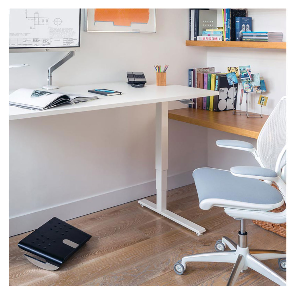 Humanscale Ergonomic Foot Rest | Trader Boys Office Furniture